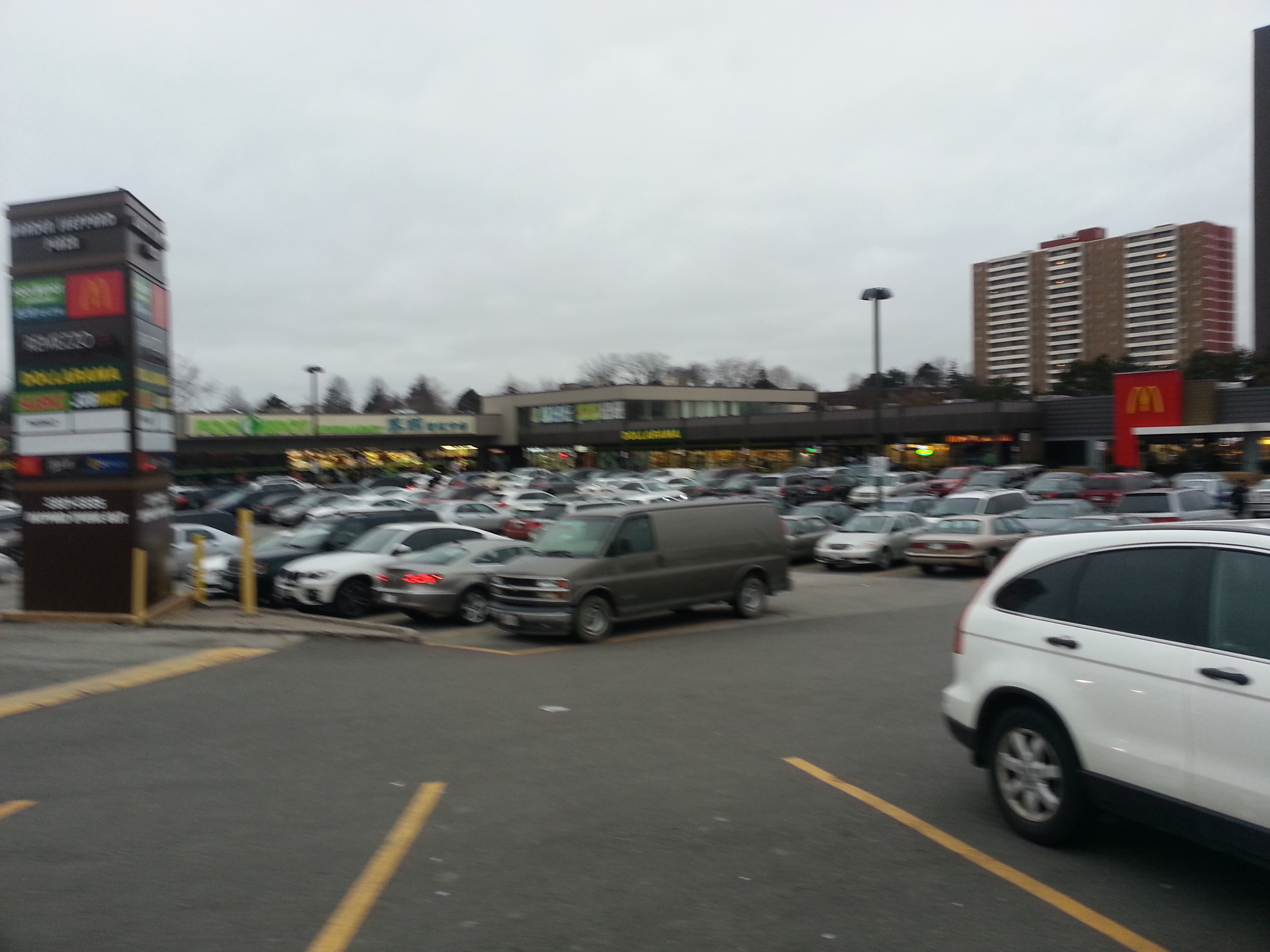 Warden Sheppard Plaza – Scenes From Toronto